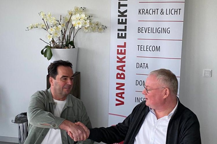 Van Bakel Elektro nieuwe hoofdsponsor HVCH