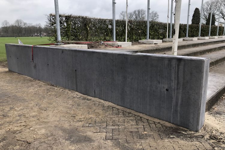 Knap staaltje vakwerk op sportpark HVCH