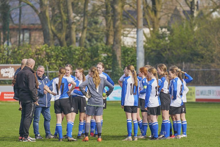 HVCH zoekt hoofdtrainer MO20!