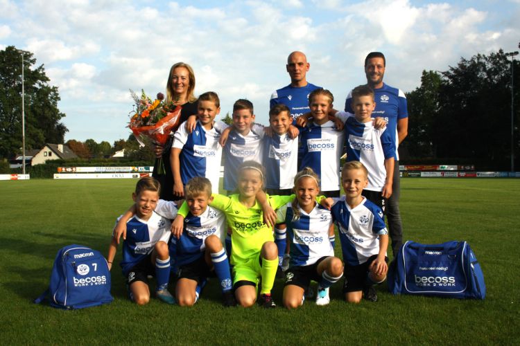 Becoss steekt HVCH JO11-1 in het nieuw