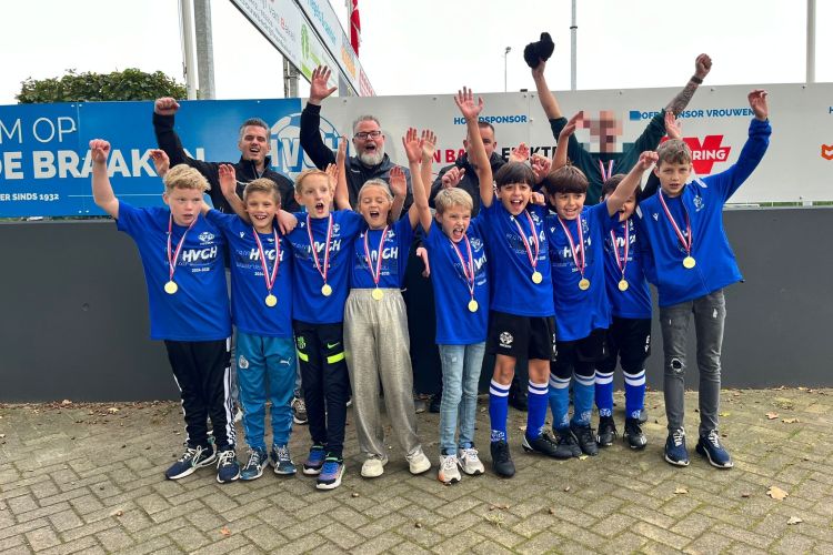 JO11-4 overtuigend kampioen!